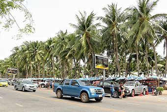 Bang Saen Beach, Chonburi, Thailand